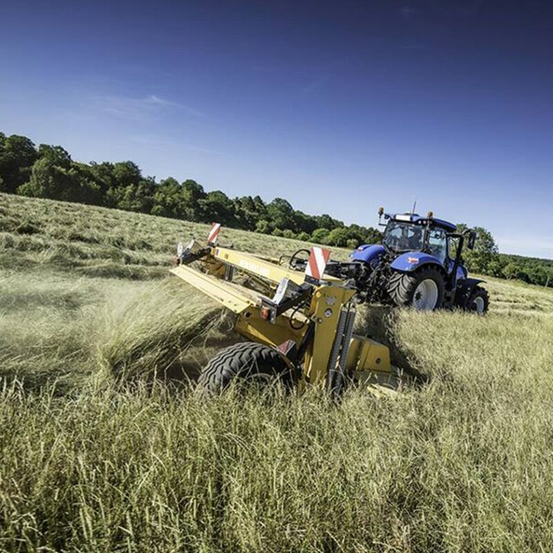FAUCHEUSES TRAINEES - Ets Marchand - Espace Emeraude